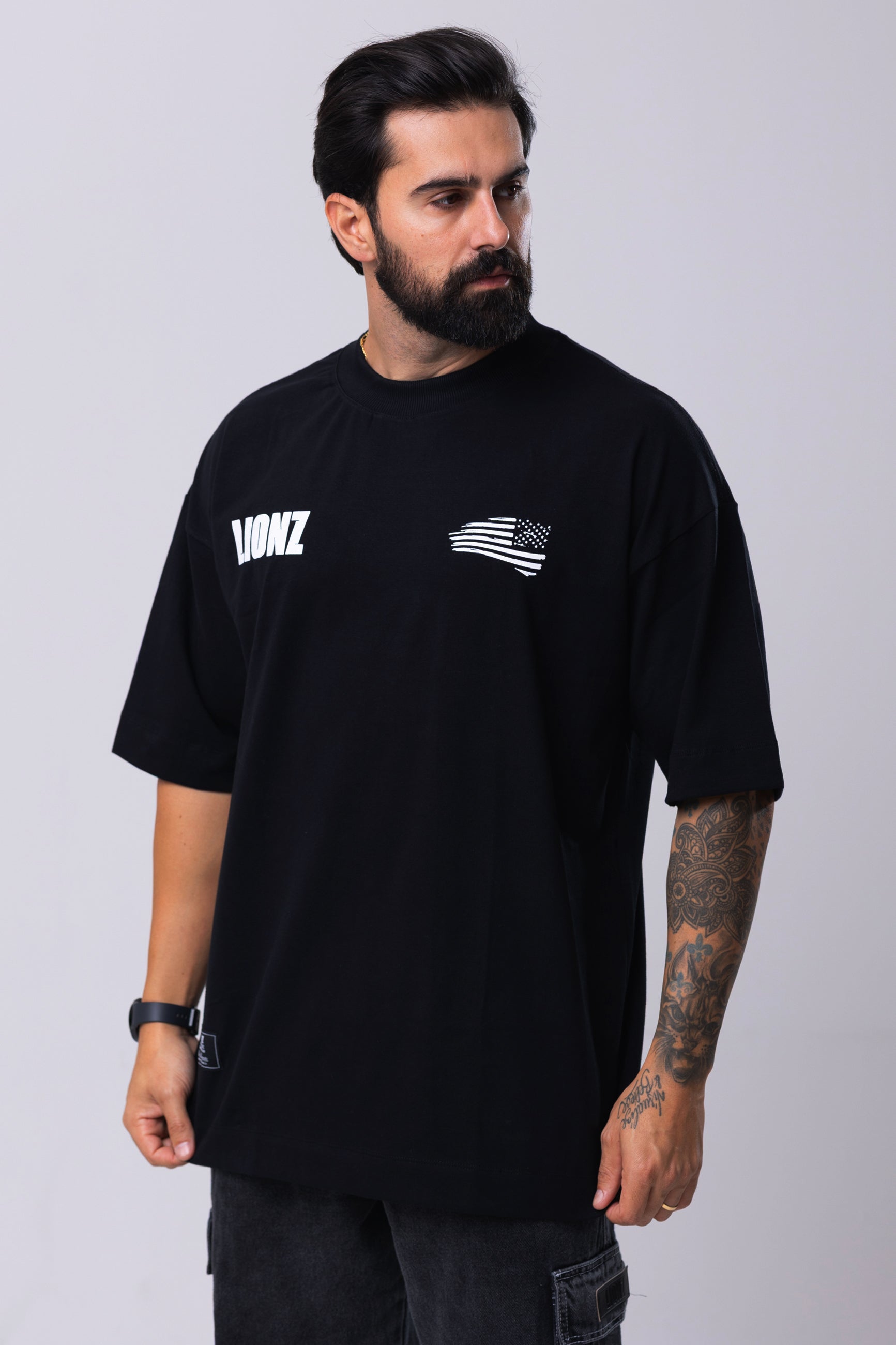 Oversizeds – Lionz Co.
